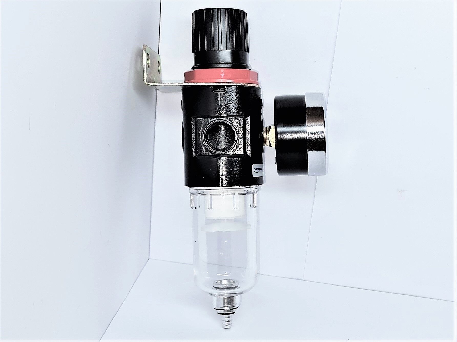 Фильтр регулятор давления в сборе с манометром ЭнергоРесурс AFR2000 8,5 ...